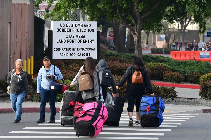 San Diego Border Overrun By Illegal Immigrants From China – One America ...