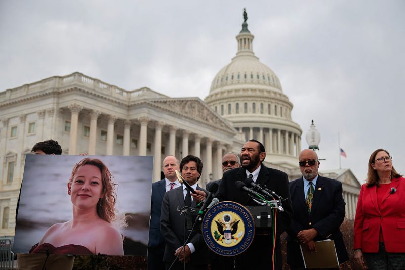 DHS: ICE officer hit by Renee Good’s vehicle suffered internal bleeding ...