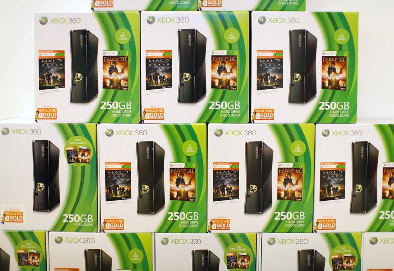 FILE PHOTO: Microsoft Xbox 360 gaming console units are shown – One ...